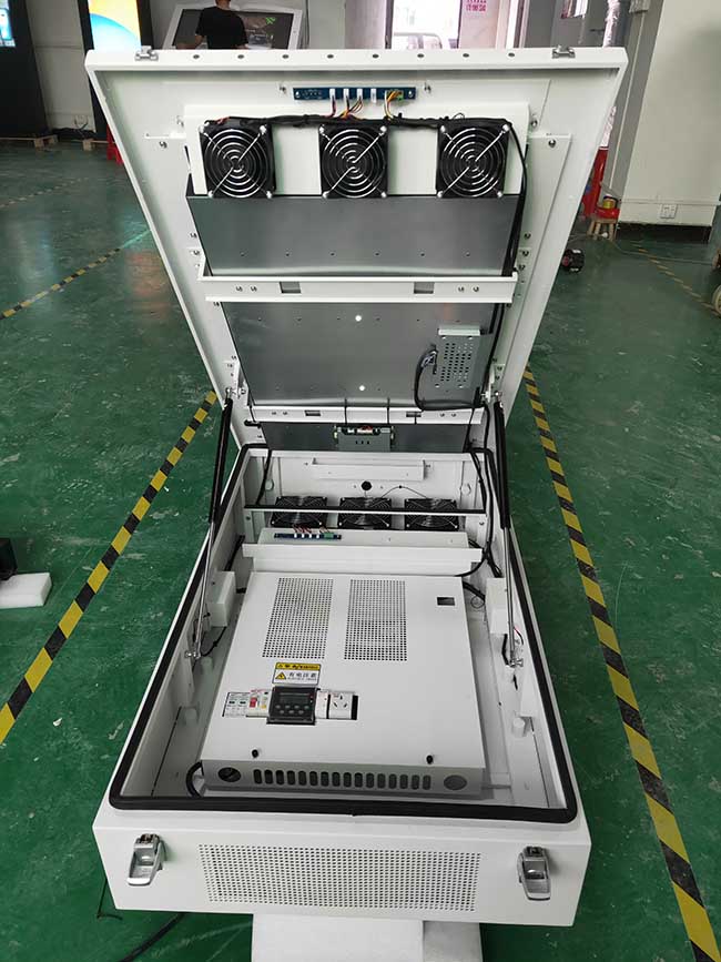 32 inch Ad Screen And Lcd Display Outdoor Digital Signage