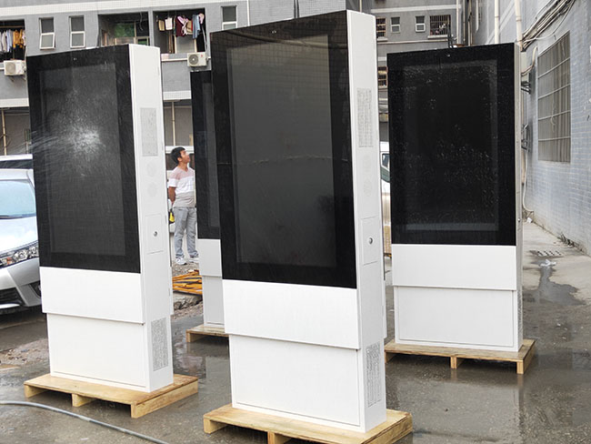 55 Inch LCD Outdoor Digital Signage Advertising Display Screen